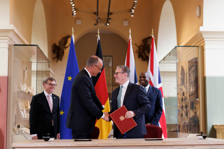 Press Release on Friendship Treaty between Germany and the UK